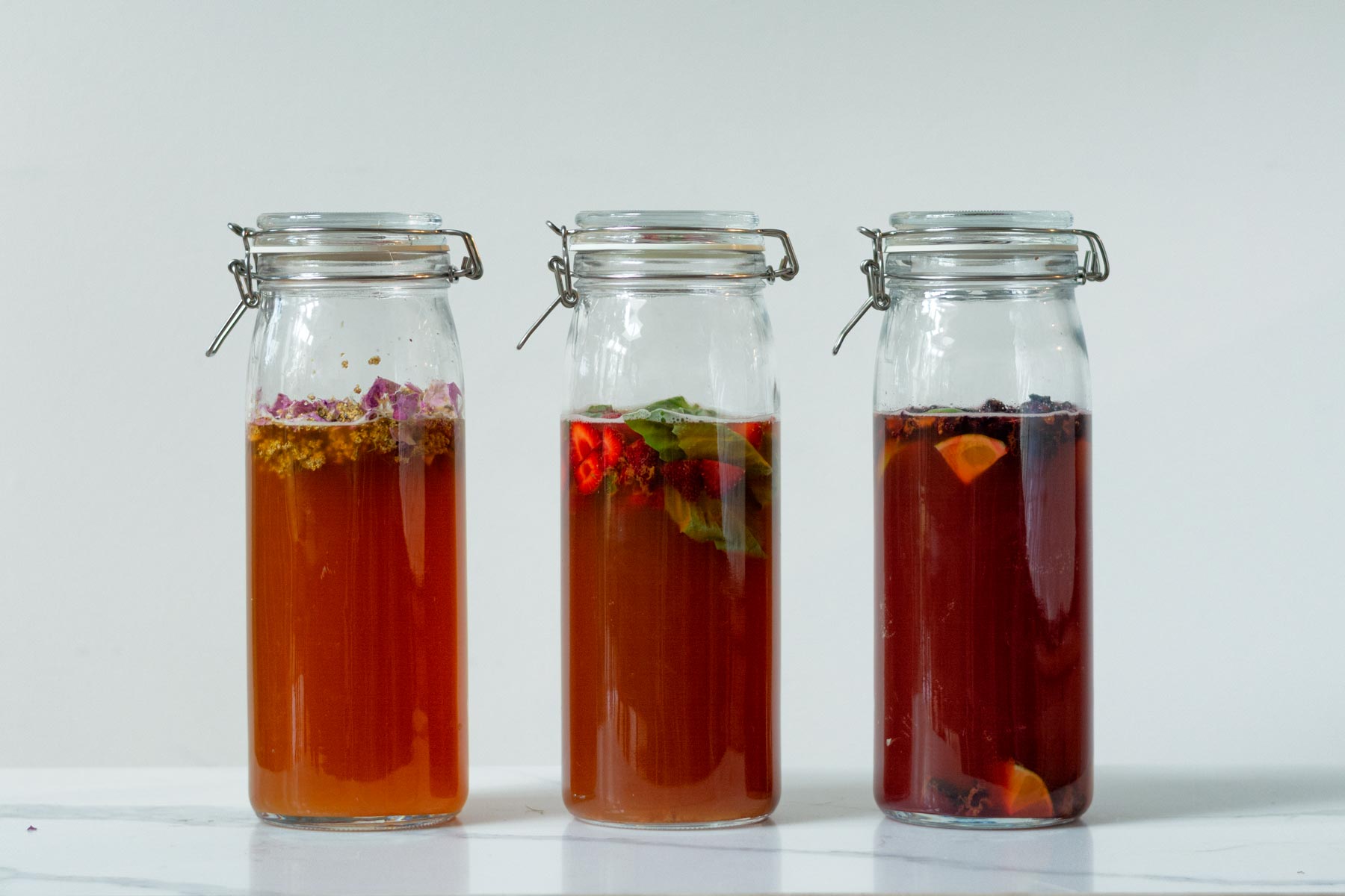 The Art and Science of Fermenting Kombucha Tea | Fare & Flourish